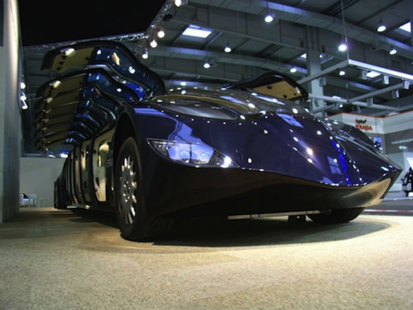 The Fastest Superbus In The World 250 Kmph | 250 किलोमीटर की रफ्तार से ...