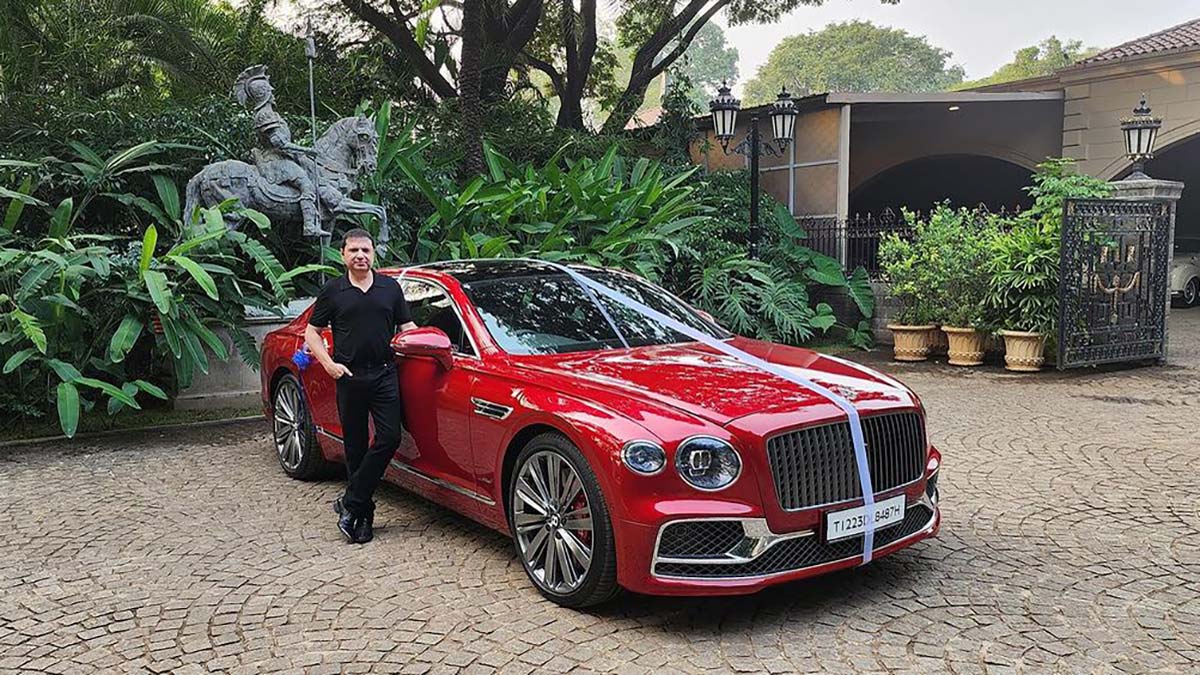 Billionaire Yohan Poonawalla Car Collection New Ride Bentely Flying ...